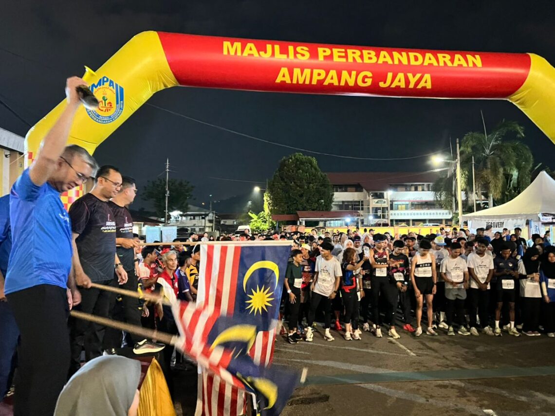 AMPANG Charity Night Run 2026 tarik lebih 1,200 peserta Larian ...