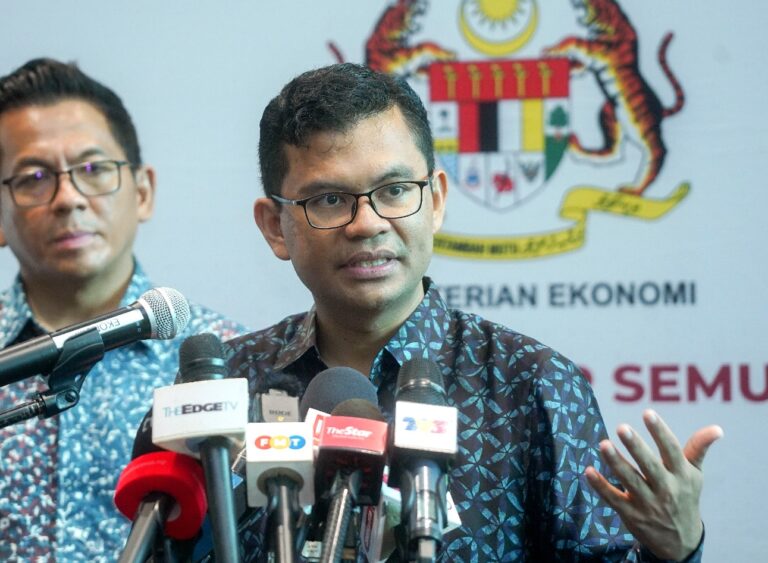 Lebih 7,000 hilang pekerjaan pada April - Akmal