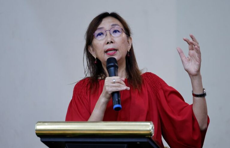Jangan jadikan Malaysia ‘lesu’ macam Langkawi - Teresa Kok