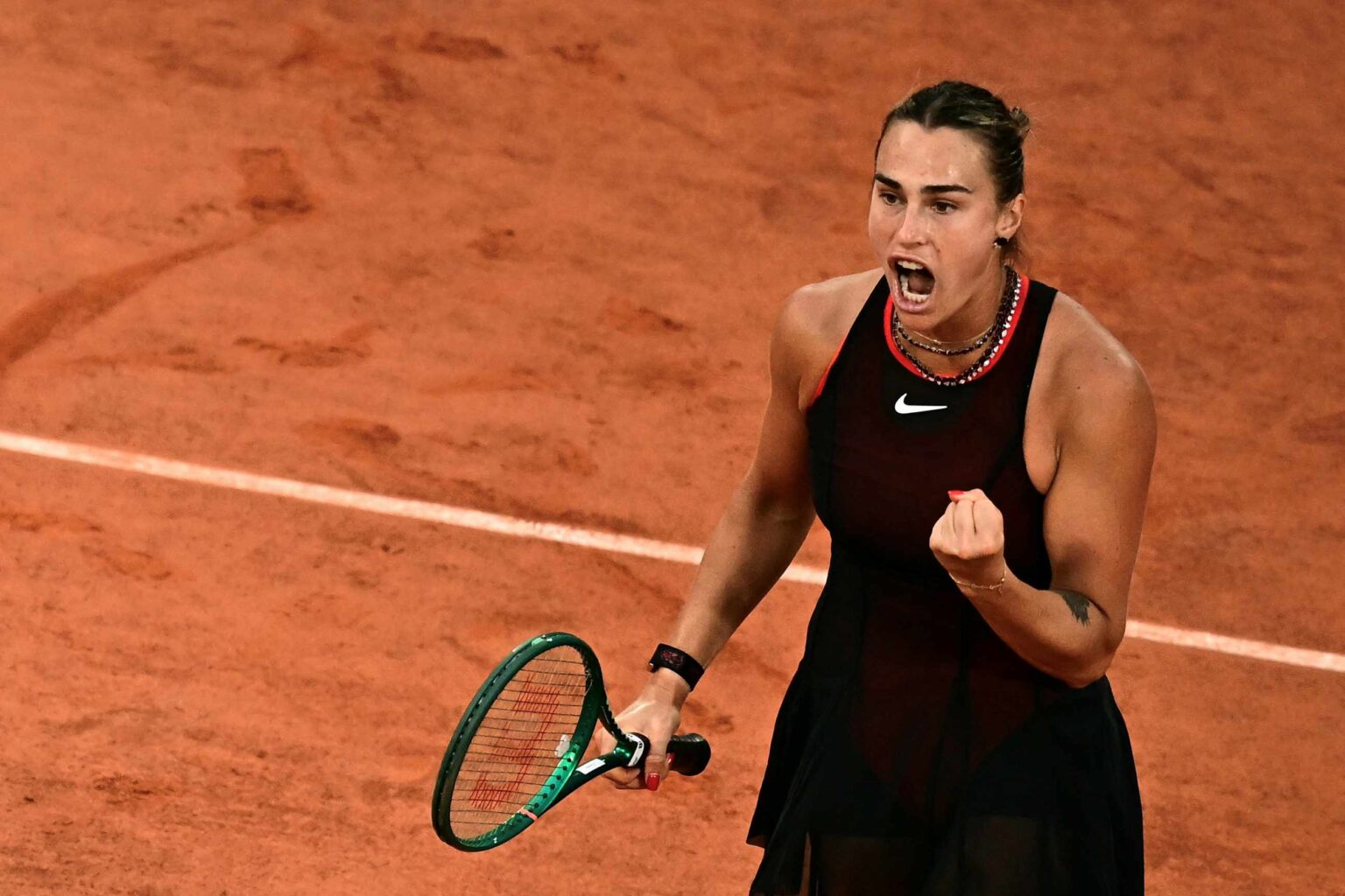 Sabalenka mara ke suku akhir Terbuka Perancis