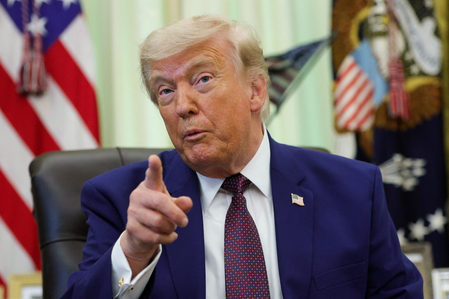 Trump siasat syarikat minyak susulan harga petrol masih tinggi