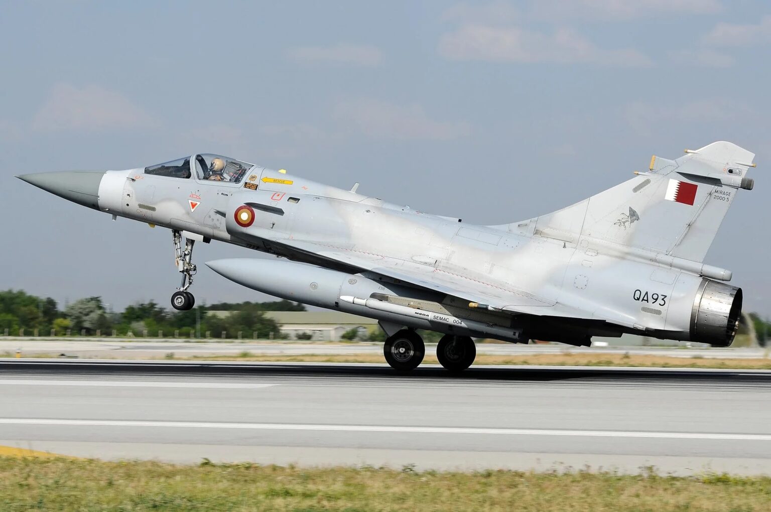 Indonesia beli 12 jet pejuang terpakai perkasa tentera udara