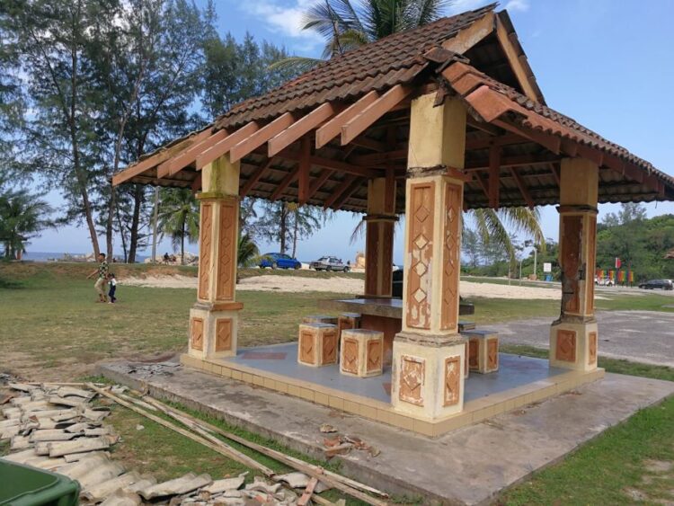 Naik taraf fasiliti Pantai Penunjuk