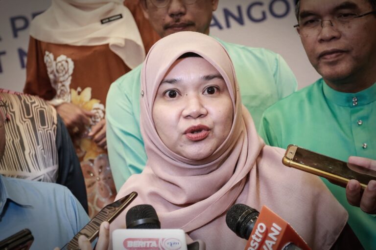 11 kluster Covid-19 sektor pendidikan masih terkawal - Fadhlina ...