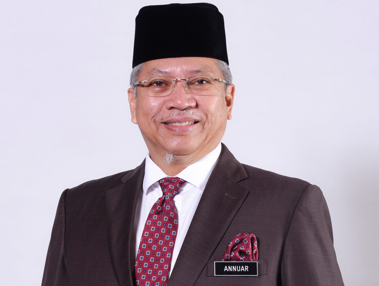 Kawal selia perkhidmatan awan berkuat kuasa 1 Januari ini - Annuar Musa ...