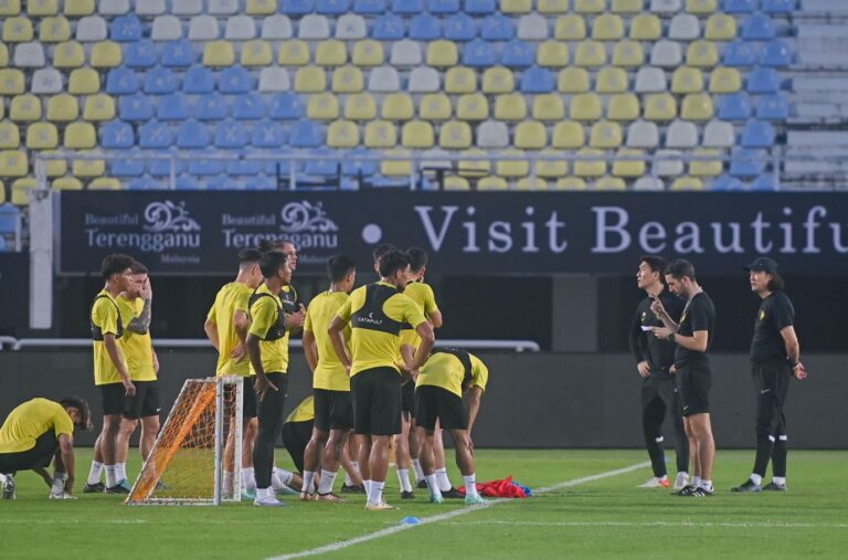 Azam bukan sekadar pelengkap Harimau Malaya - Utusan Malaysia