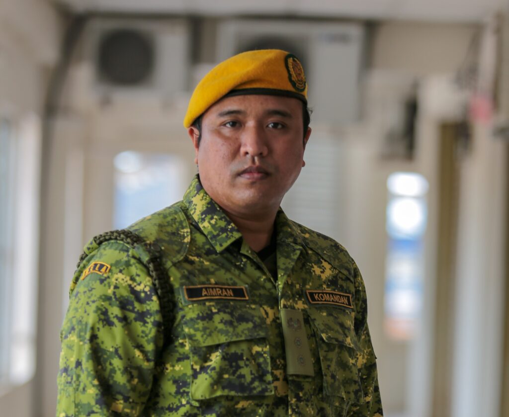 Anggota Rela cekal jalankan tugas - Utusan Malaysia