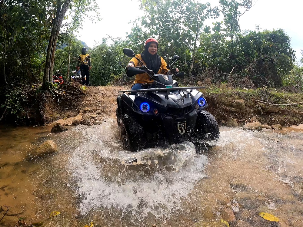 ‘Ber-ATV-ti’ teroka ceruk di Gopeng - Utusan Malaysia