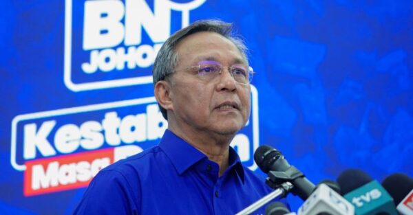 Hanya nama Hasni calon Menteri Besar Johor - Utusan Malaysia