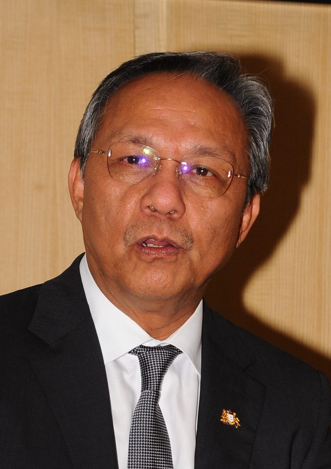 Johor muktamad jumlah penerima vaksin fasa pertama - Utusan Malaysia