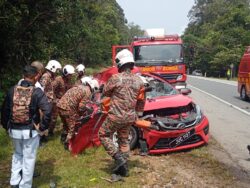 Kakitangan mahkamah maut nahas dengan lori - Utusan Malaysia