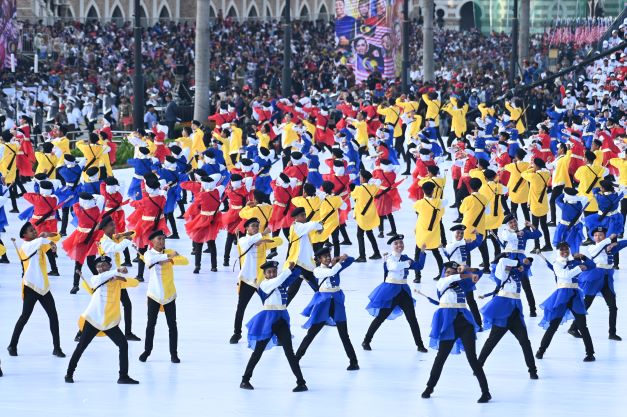 [BERGAMBAR] Sekitar sambutan Hari Kebangsaan ke-65 di Dataran Merdeka ...