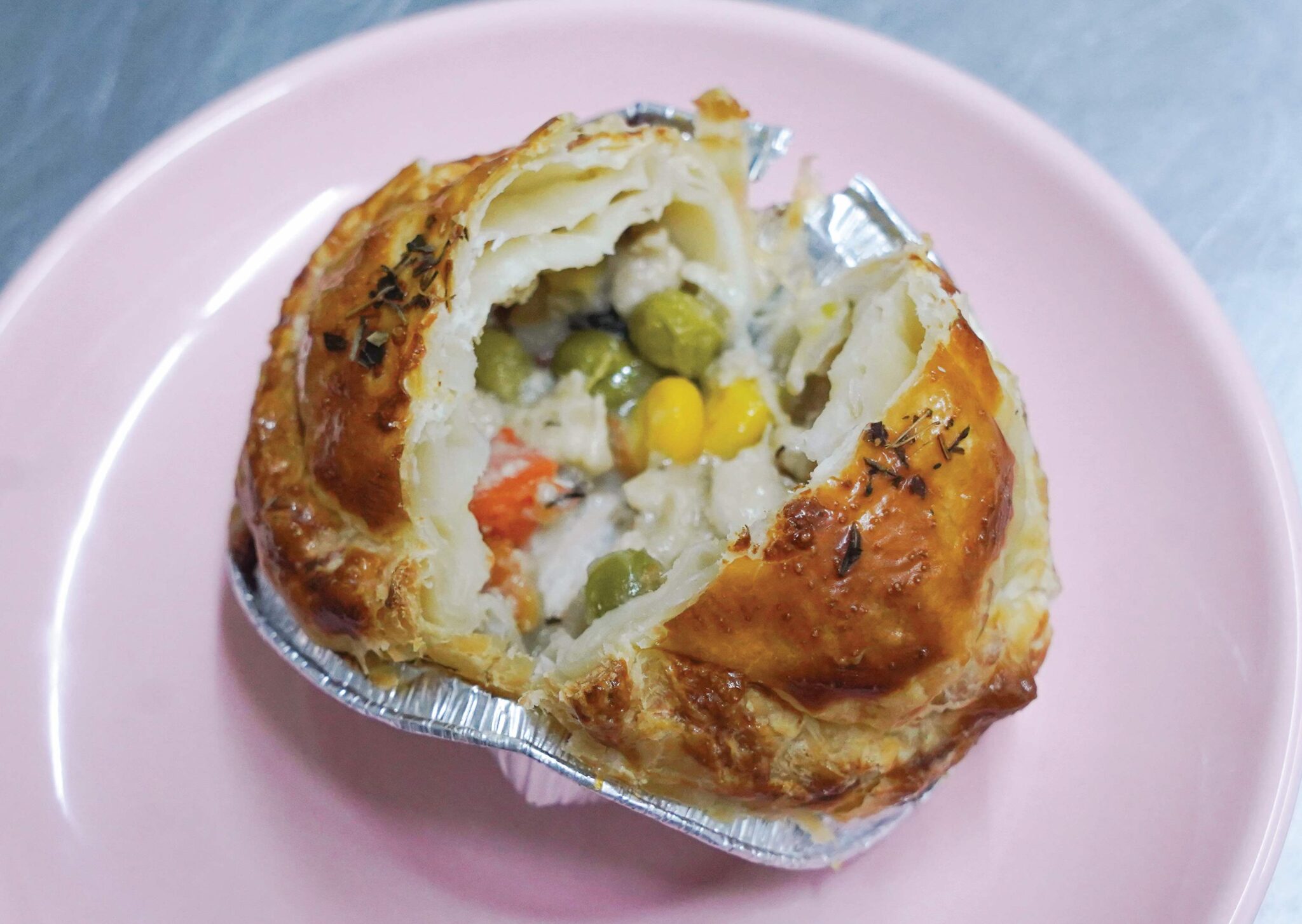 Pai ayam penambat rasa - Utusan Malaysia