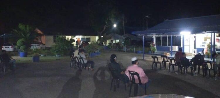 Lepak Tepi Pantai Sempena Aidiladha 21 Individu Dikompaun Utusan Malaysia