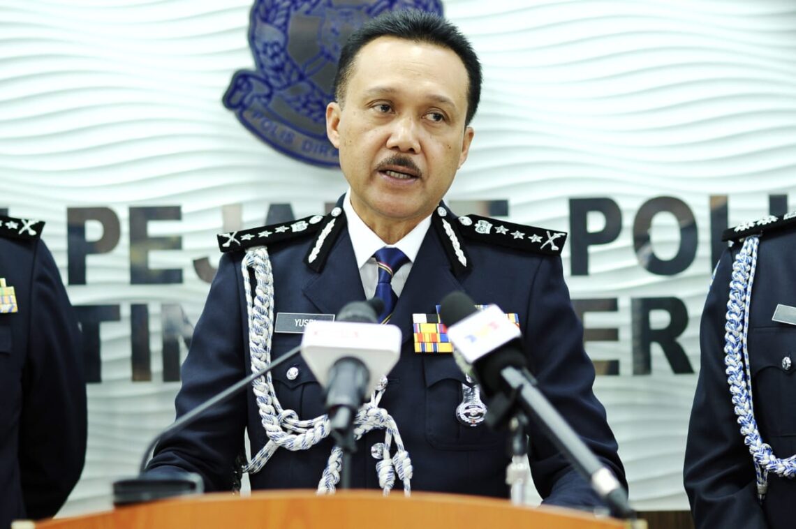 Dua lelaki bermotosikal tembak kereta di Sitiawan