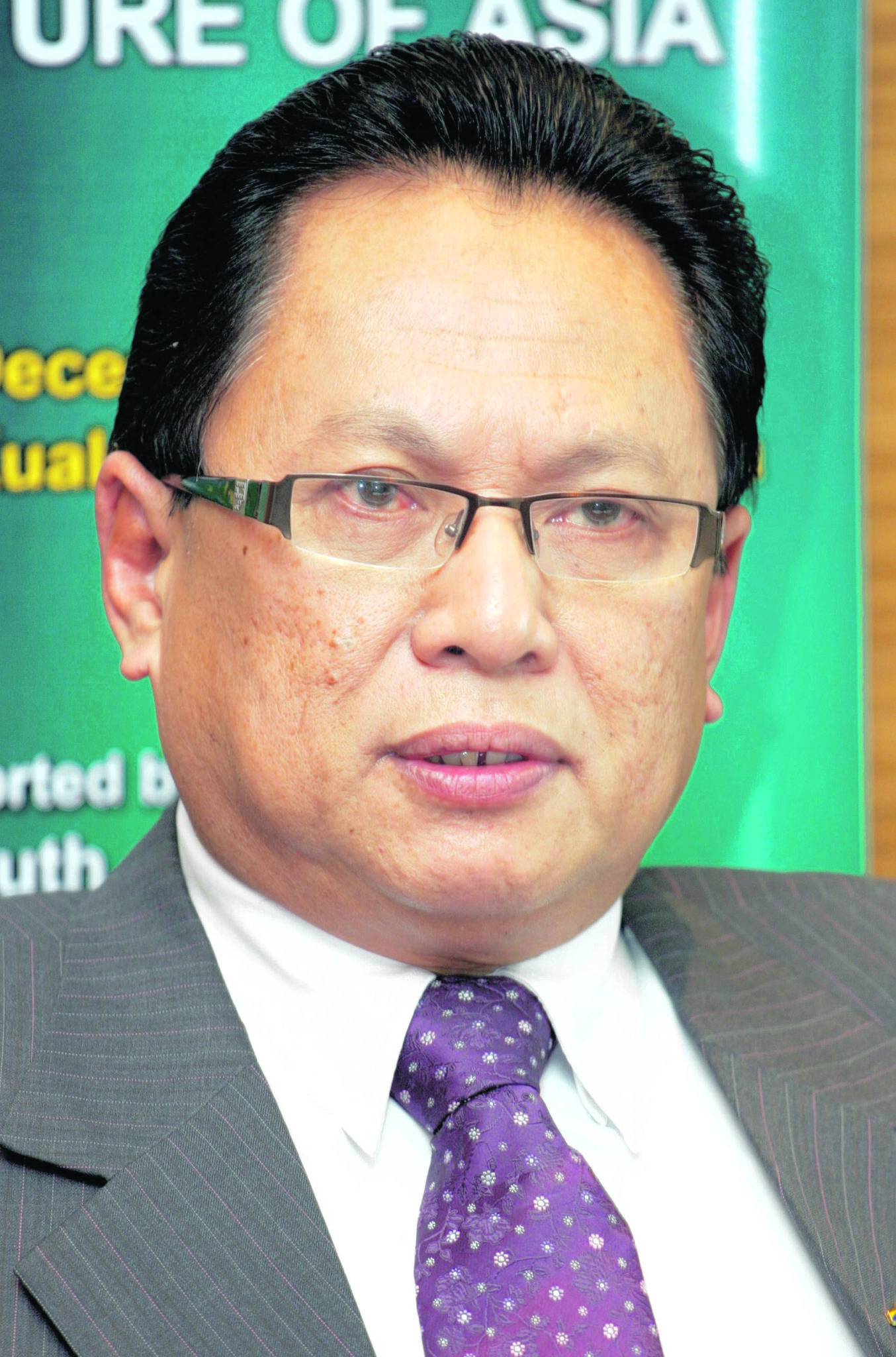 Kerajaan dituduh amal ketegasan selektif - Utusan Digital