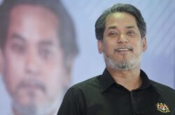 KJ ada empat pilihan