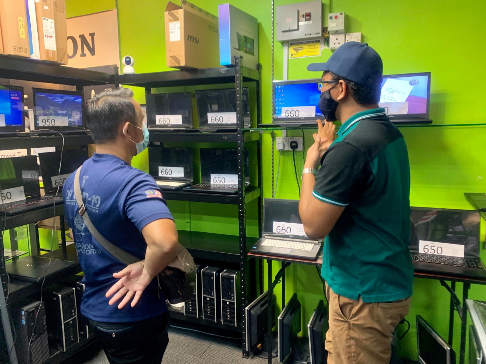 Komputer riba di Perlis laku `keras' - Utusan Malaysia