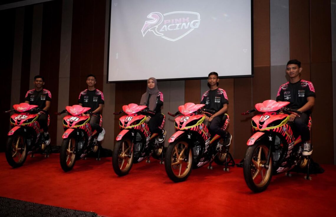 ‘Bunga’ 17 tahun perkuatkan Tobaki Pink Racing - Utusan Malaysia