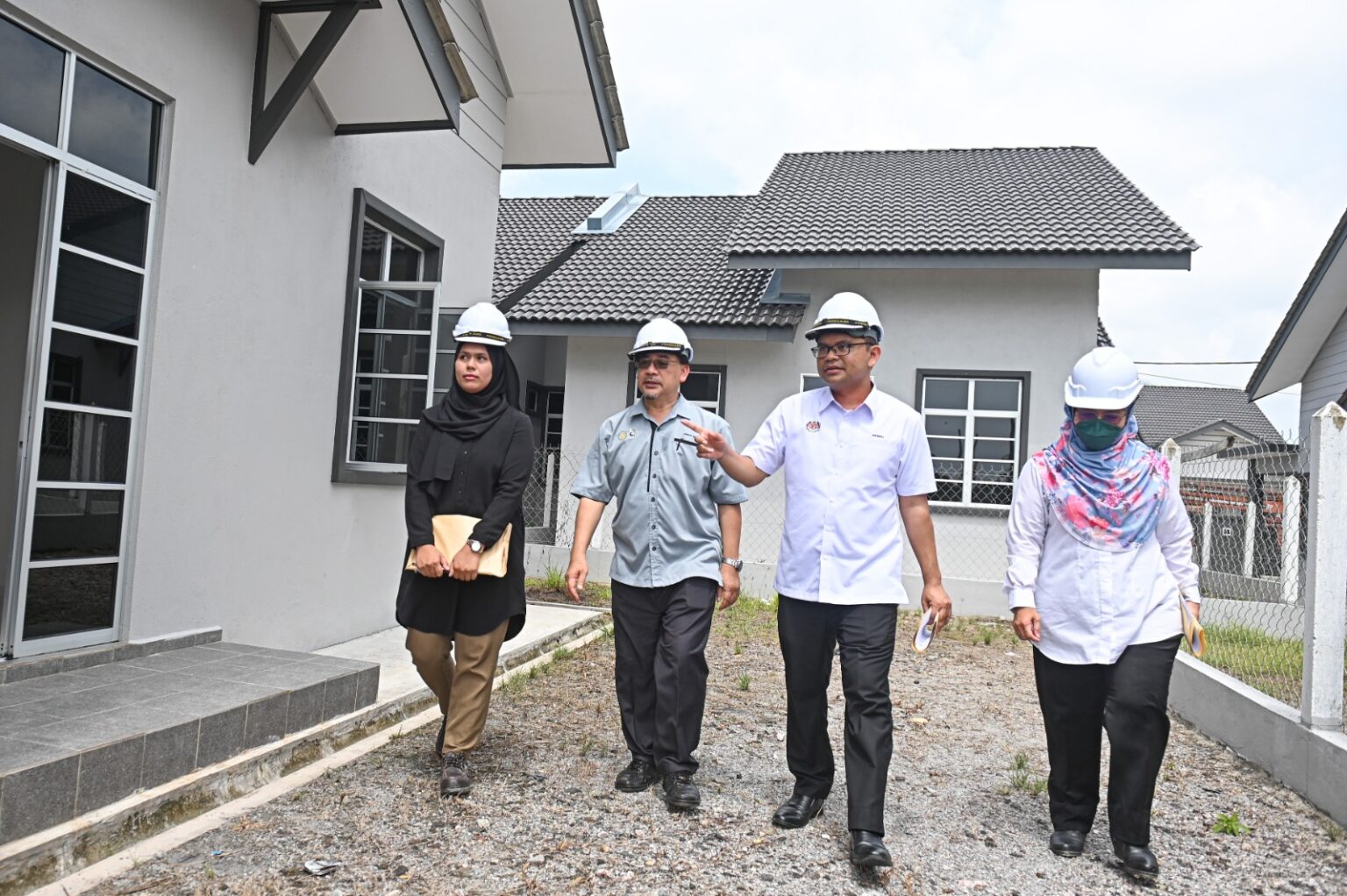 RM3.4 juta disediakan pulih lima projek perumahan terbengkalai - Utusan ...