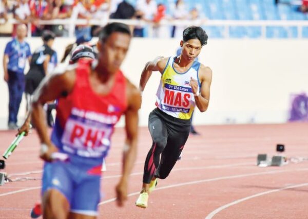 Azeem buat penampilan dalam Terbuka Perak