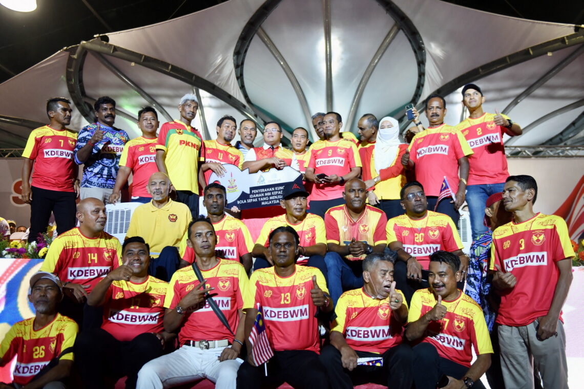 AMBANG MERDEKA 2022 MERIAH - Utusan Malaysia