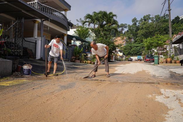 Tanah runtuh: Tambah senarai cerun berisiko - Utusan Malaysia