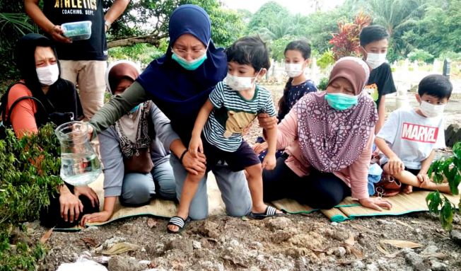 Harap insurans suami teruskan hidup - Utusan Malaysia Harap insurans suami teruskan hidup - Utusan Malaysia