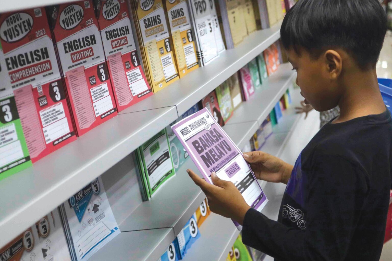 Sistem pendidikan negara di tahap membimbangkan? - Utusan Malaysia