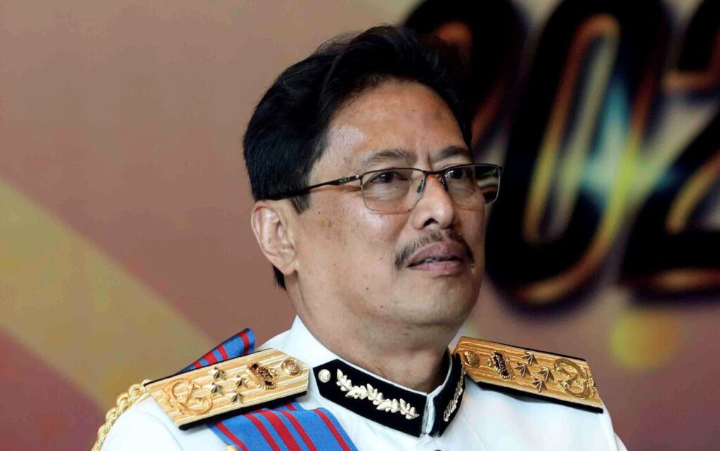 Kertas siasatan Hakim Mohd. Nazlan di tangan SPRM semula - Azam Baki ...