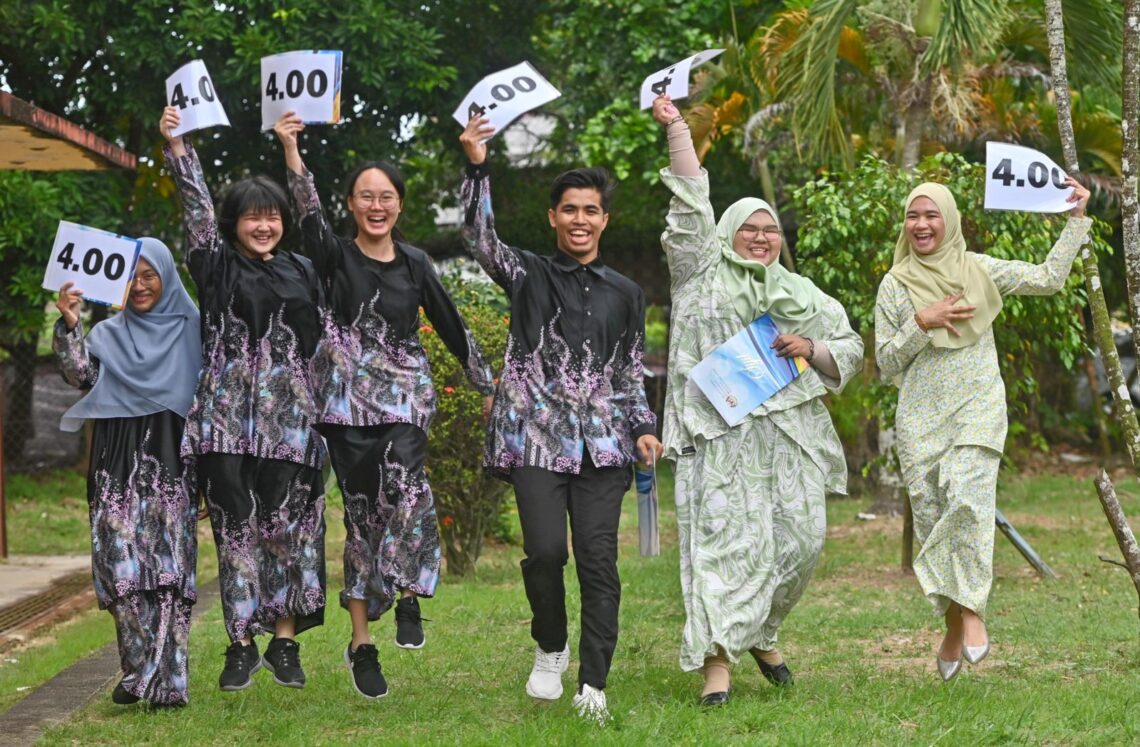 STPM Terengganu empat tahun terbaik - Utusan Malaysia