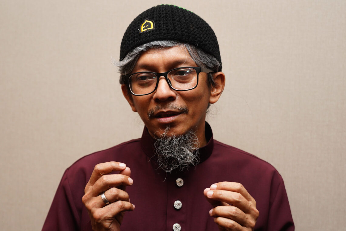 Lan Pet Pet mungkin tertekan - Saiful Apek - Utusan Malaysia