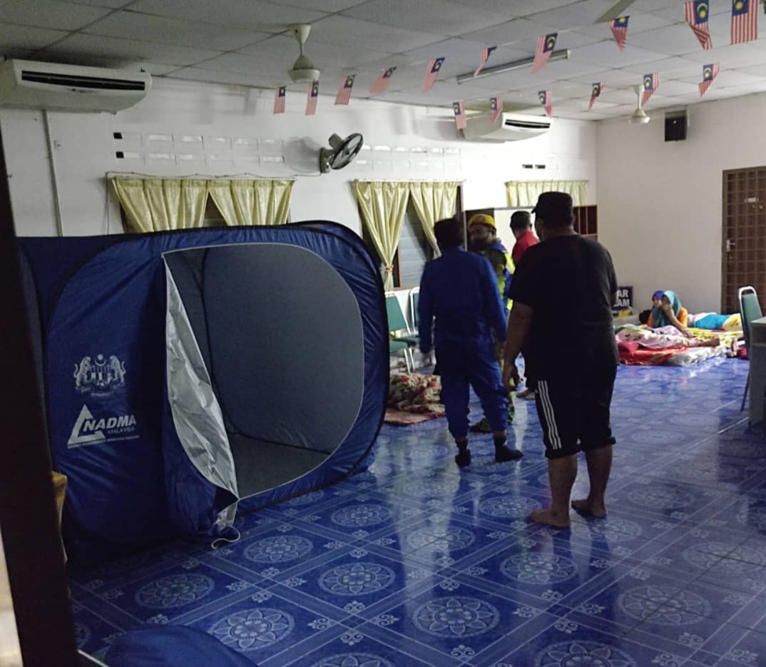 29 pindah akibat banjir di Ipoh - Utusan Malaysia 29 pindah akibat banjir di Ipoh - Utusan Malaysia