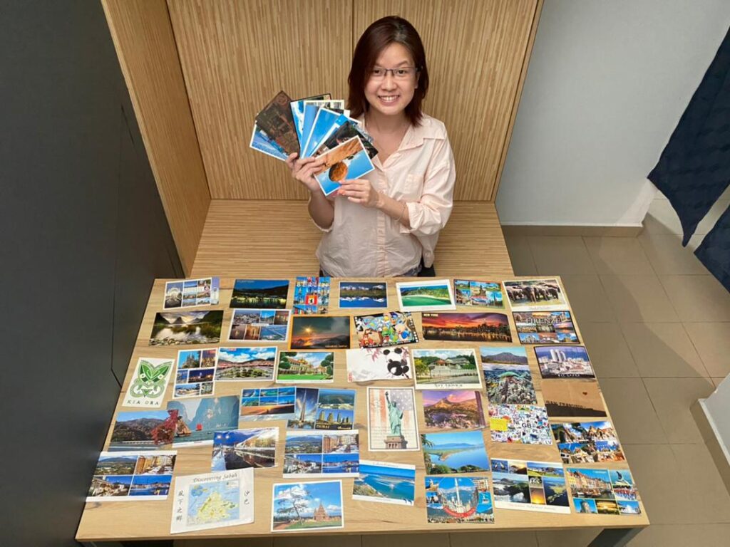 Kumpul poskad sejak remaja - Utusan Malaysia