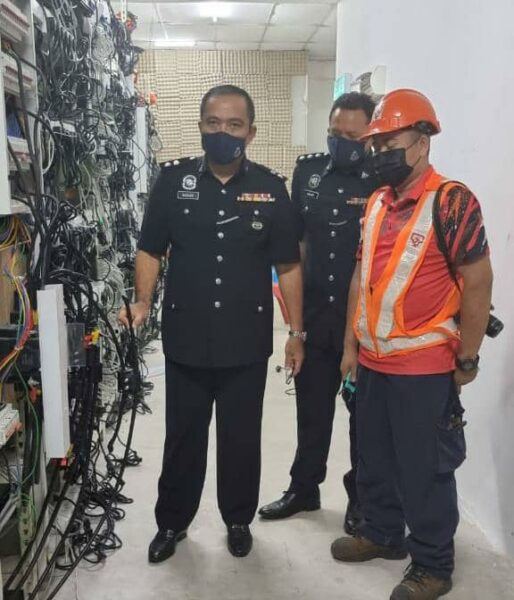 393 mesin bitcoin dirampas - Utusan Malaysia