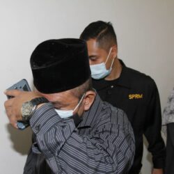 Bekas Guru Besar SK Merbau Sempak didakwa pecah amanah wang zakat ...