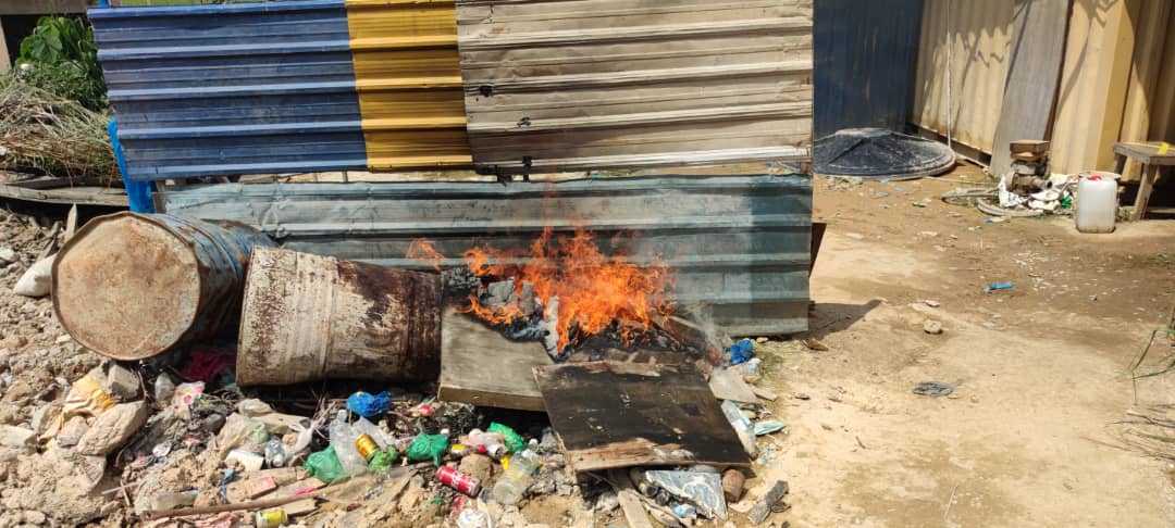 Pembakaran terbuka: Premis tapak pembinaan dikompaun RM2,000 - Utusan ...