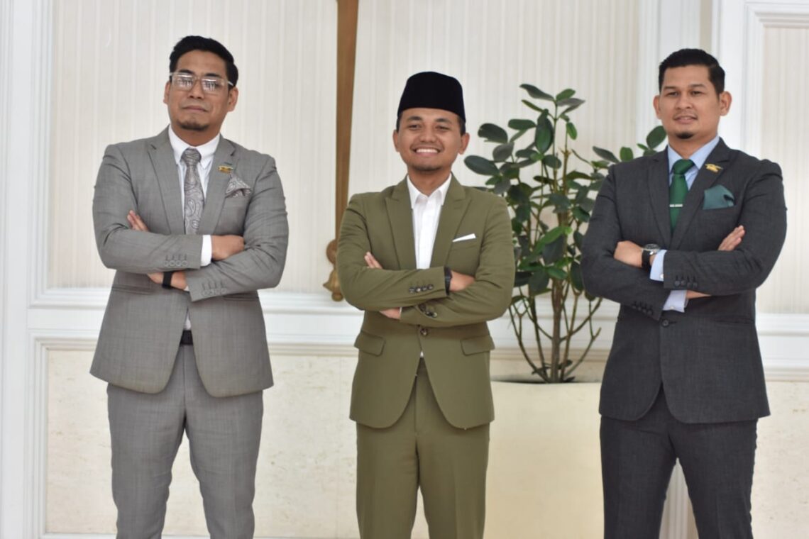 PU Amin, PU Riz dilantik sebagai pensyarah YEG Academy - Utusan Malaysia