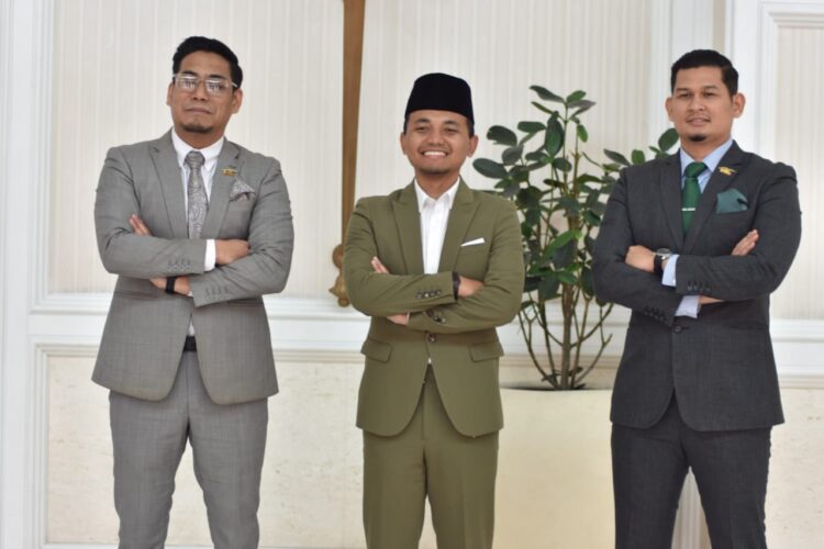 PU Amin, PU Riz dilantik sebagai pensyarah YEG Academy - Utusan Malaysia