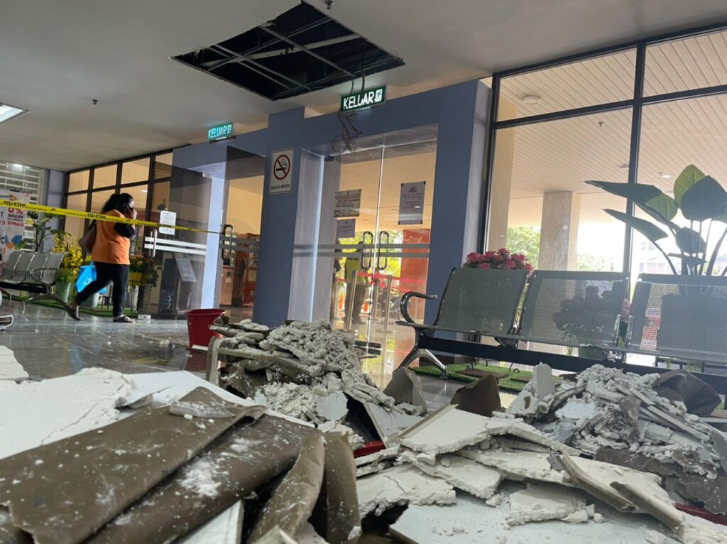 Wisma Negeri Melaka terbakar dan banjir, tutup hingga Jumaat - Utusan ...