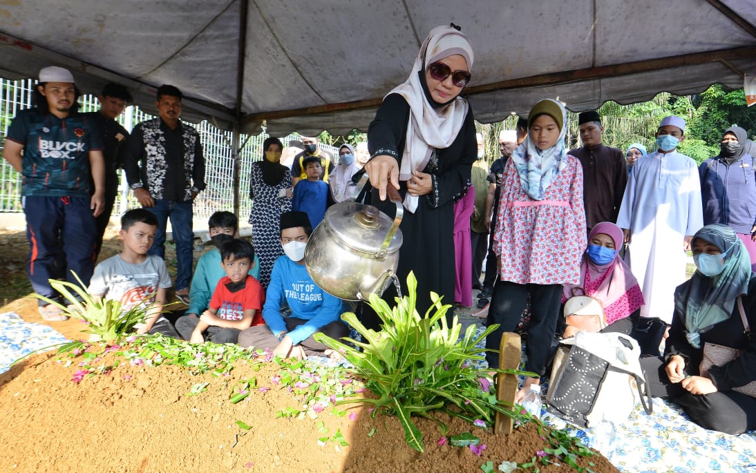 Jenazah Muhammad Nabil Haikal selamat dikebumikan - Utusan Malaysia