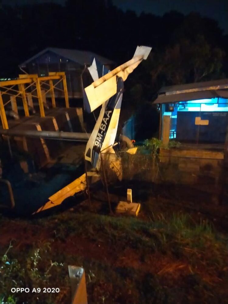 Bunga Ketam Guri, Telang bakal jadi identiti batik Kelantan - Utusan ...