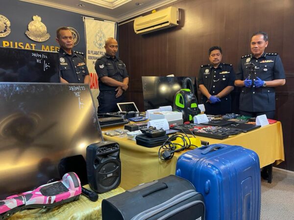 Geng Mawar aktif pecah masuk rumah tumpas - Utusan Malaysia