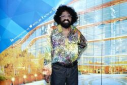 Saya masih boleh menyanyi - David Arumugam - Utusan Malaysia