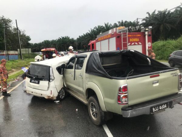 Suami isteri maut dalam perjalanan hendak mengundi