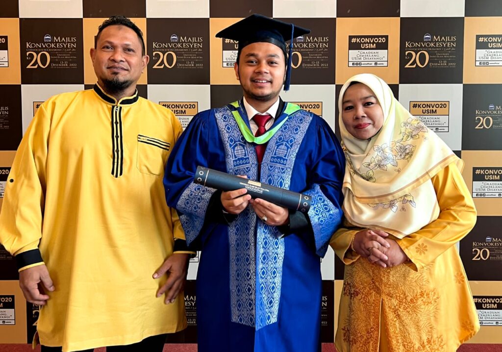 Johan tilawah al-Quran genggam ijazah USIM