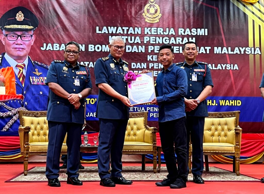 Remaja selamatkan kanak-kanak lemas terima anugerah Hero