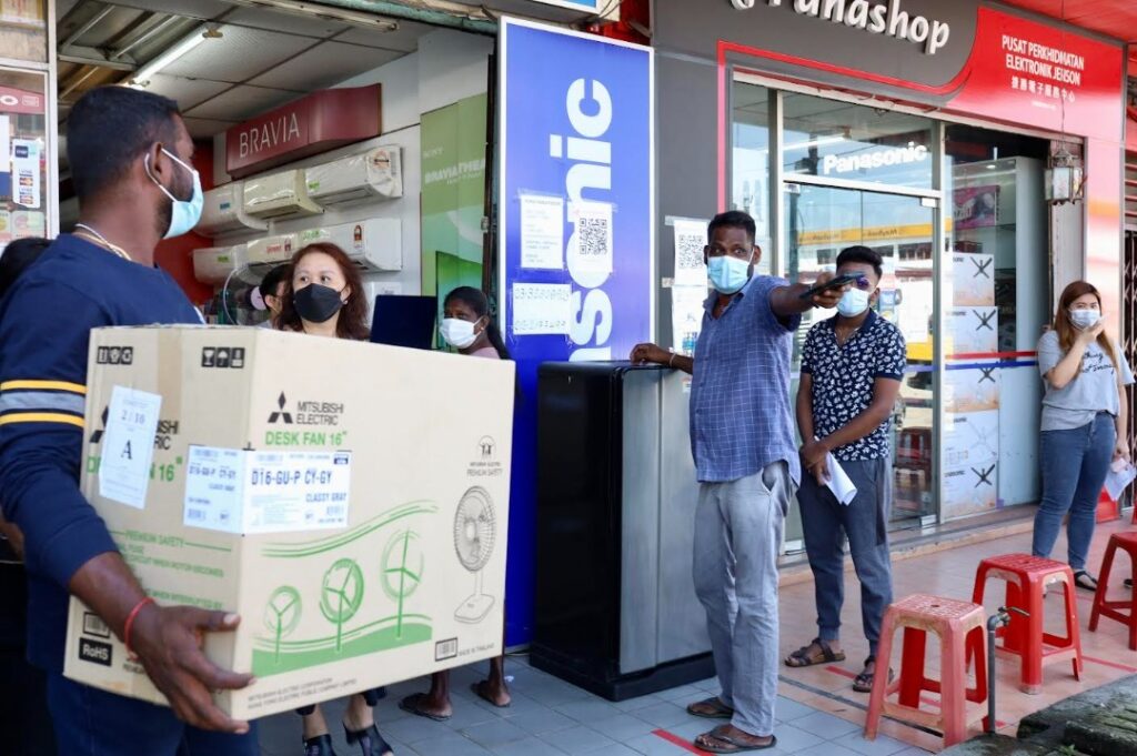 Jangan lepas pandang label SIRIM-ST ketika beli barang