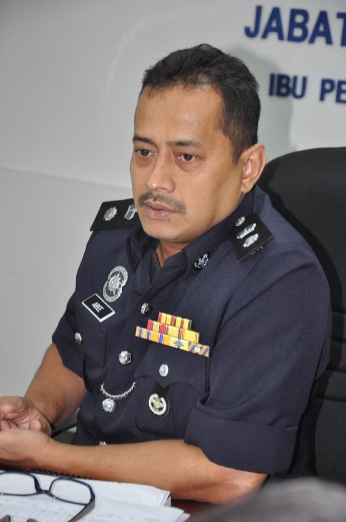 Pesara guru rugi RM200,000 terjerat African Scam - Utusan Malaysia