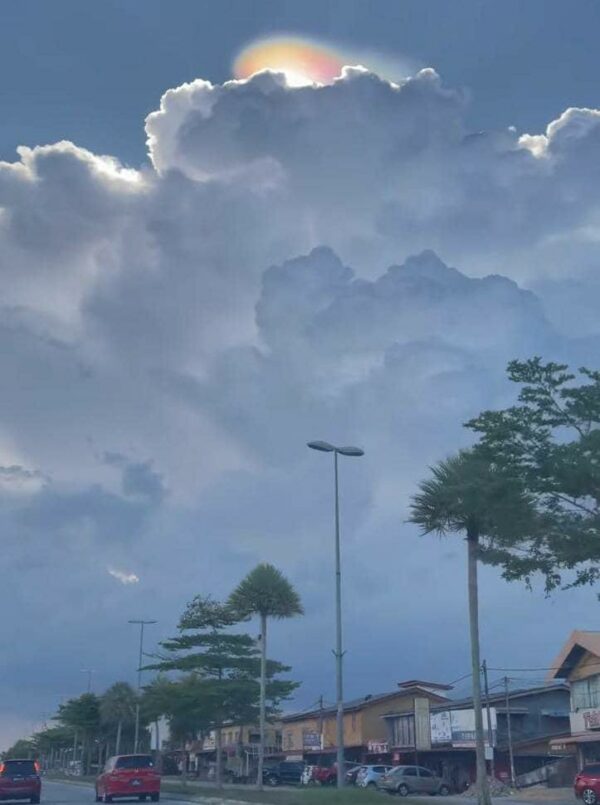 Fenomena awan pelangi bukan luar biasa
